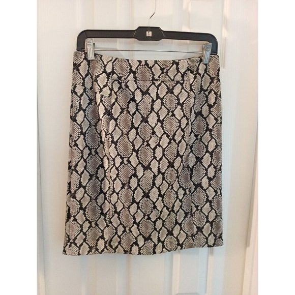 Michael Kors | Skirts | Womens Michael Michael Kors Snake Print Stretchy Lined Pencil Skirt Size ...